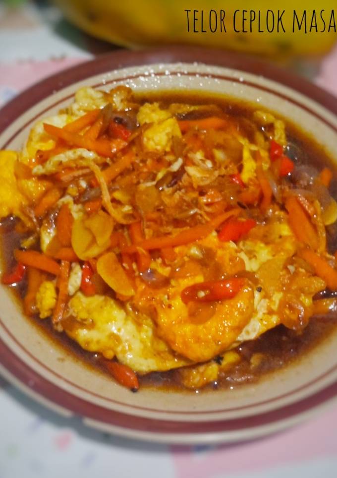 Resep #119 Telur Ceplok Masak Kecap oleh Ari Nur Cahyani - Cookpad