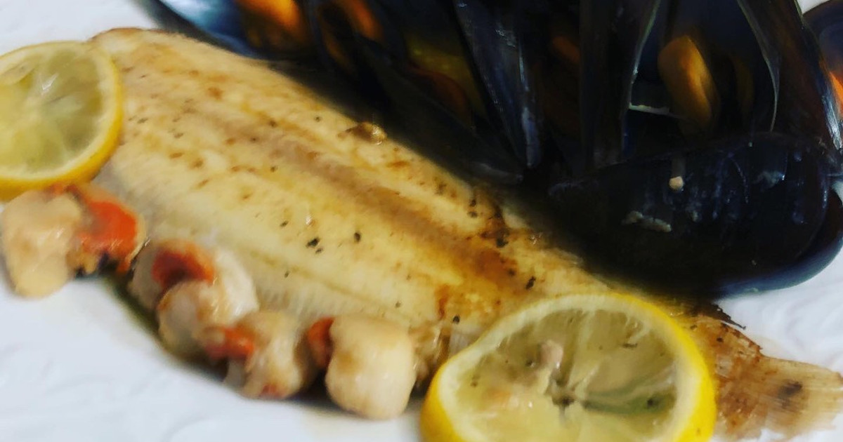Lenguado A La Maniere Con Mejillón Al Vapor Y Zamburiñas A La Plancha ...