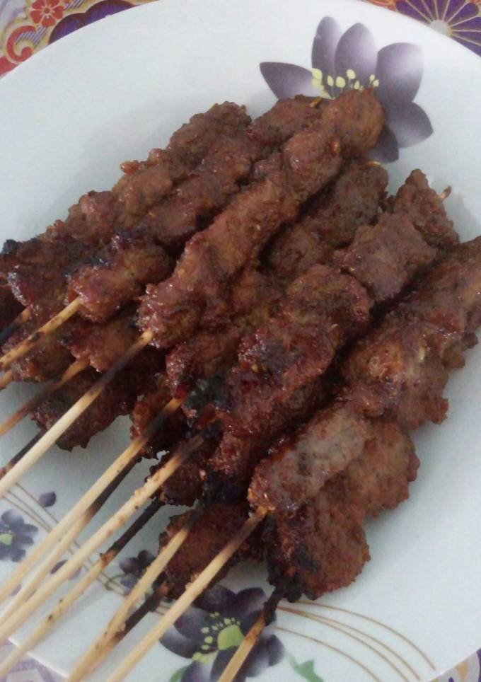 Resep Sate Sapi Khas Ungaran Empuk oleh Kezia Lily - Cookpad