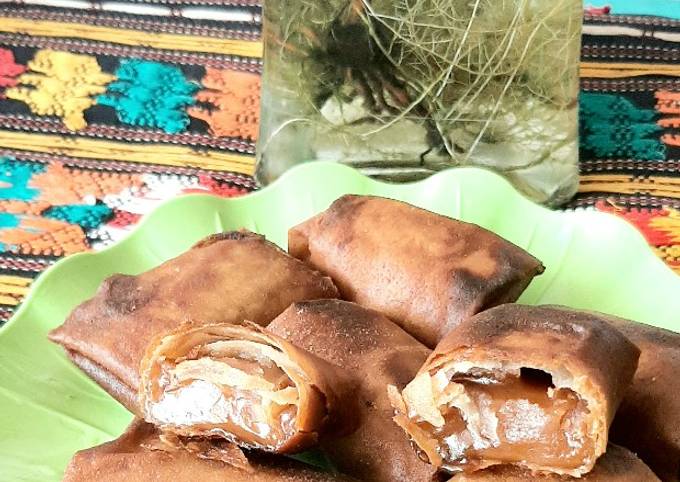 Resep Lumpia isi kue Keranjang oleh Betty Y - Cookpad