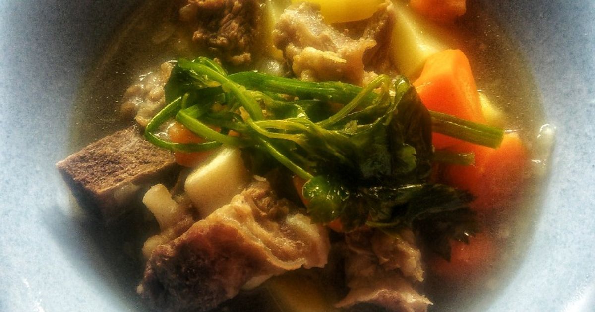 Resep Sop Iga Daging Kuah Bening oleh Diah Tri Oktaviani - Cookpad