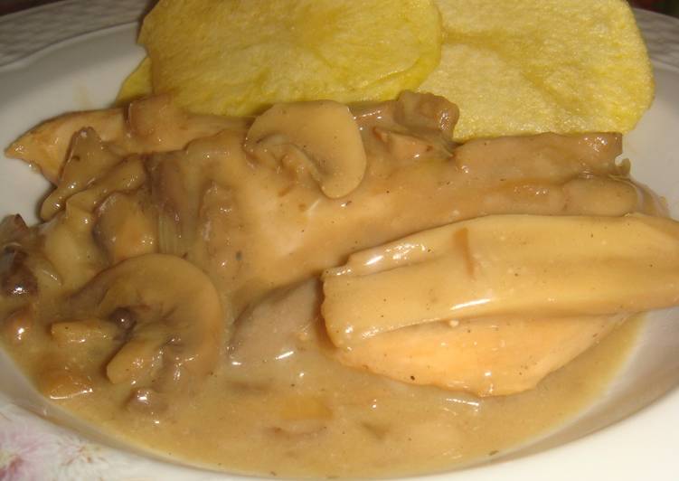 Pechugas de pollo al champiñón Receta de Norali - Cookpad