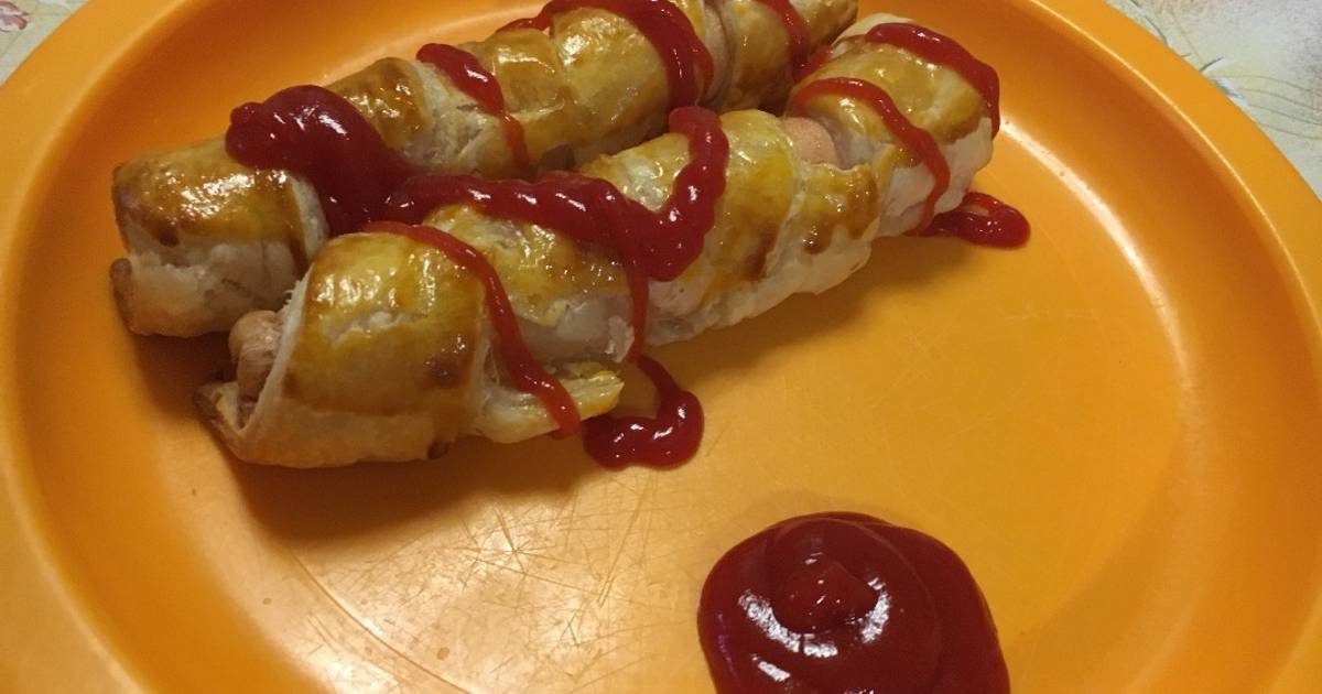 8 egyszerű és finom leveles tésztába sült virsli recept - Cookpad receptek