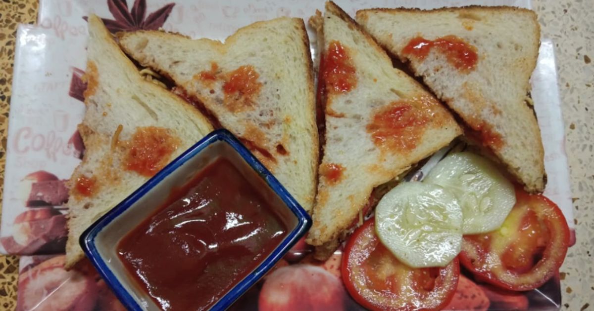 Veg Sandwich Recipe by Shashi Goel - Cookpad