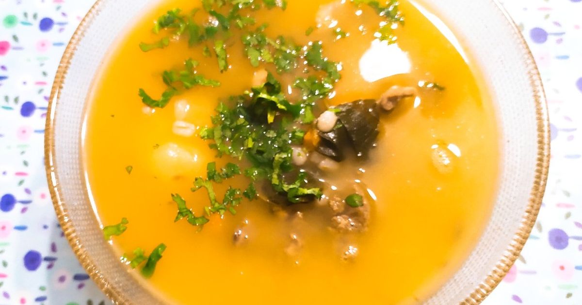 Sopa De Morón Con Menudencias De Pollo Receta de Diana Cordero- Cookpad