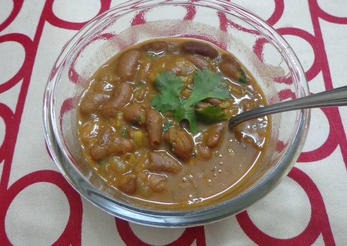 Rajma curry Recipe by Parvathy Jayakrishnan - Cookpad