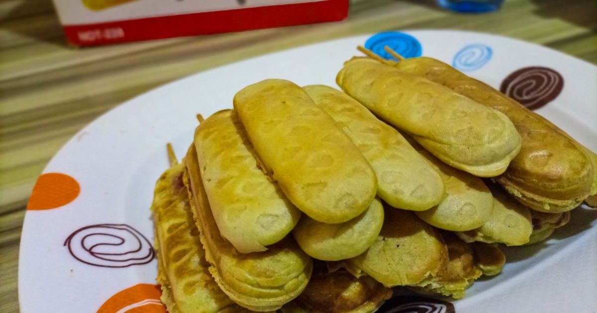Hot Dog Waffles Recipe by Hauwa Musa - Cookpad