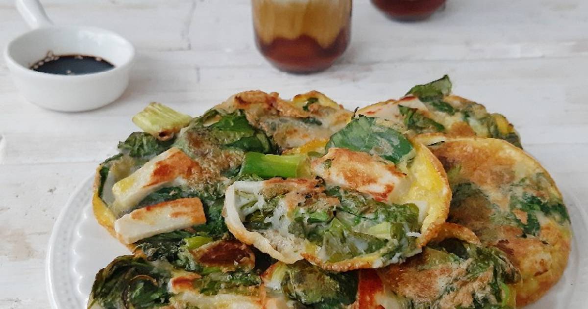 Resep Sigeumchi Jeon (Pancake Bayam ala Korea) oleh Presella - Cookpad