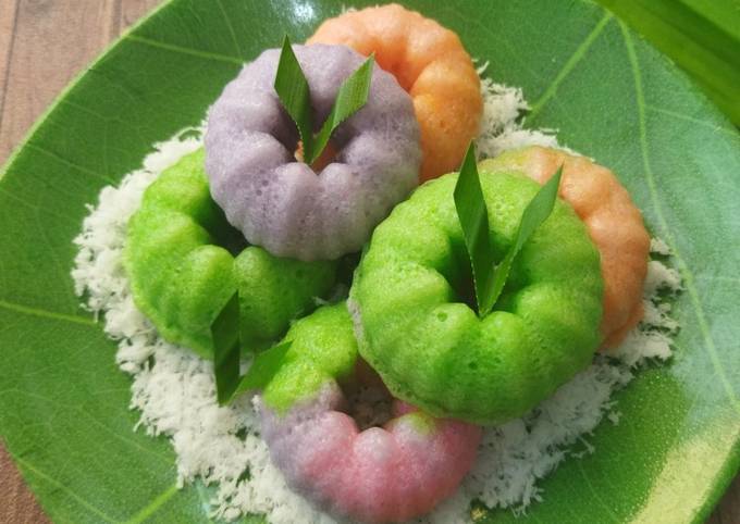 Resep Apem Kukus dari sisa Nasi Putih oleh Daniar - Cookpad