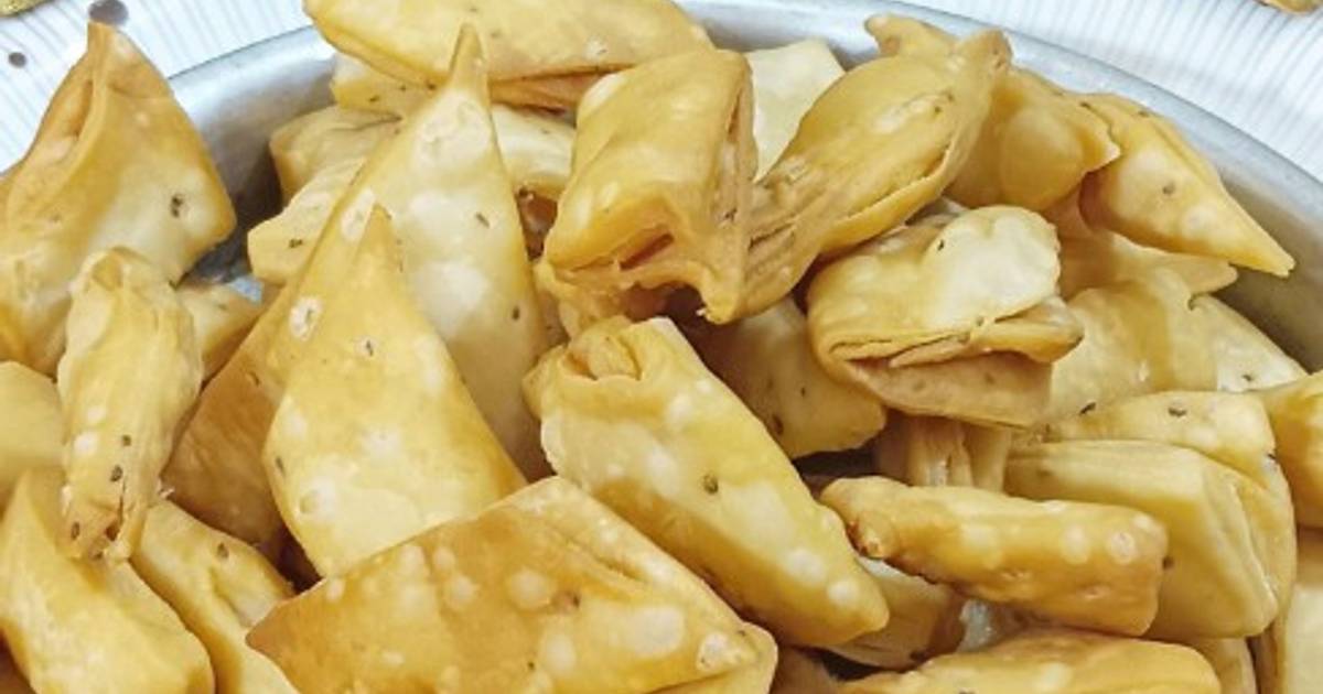 Flaky crispy maida mathri 😋 (Diwali special recipe)🎉🪔🎇 Recipe by Mrs ...