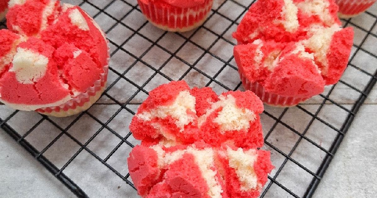 Resep bolu kukus tahan lama rumahan enak dan mudah - Cookpad