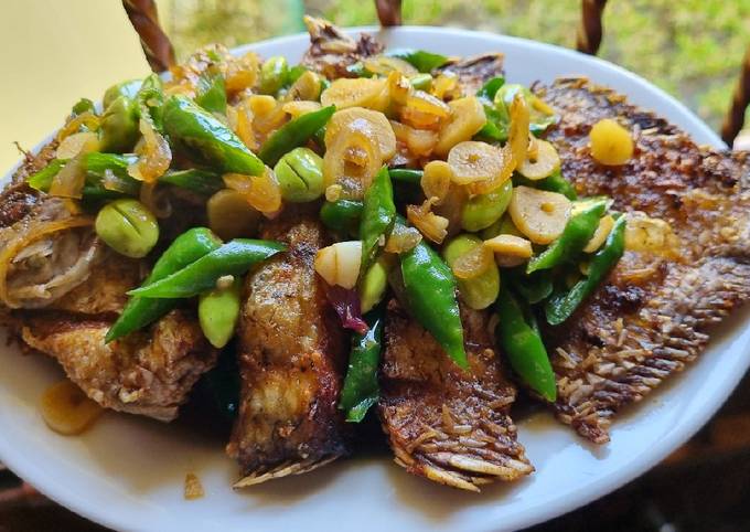 Resep Gurameh Petai Cabai Hijau oleh Sekar GP - Cookpad