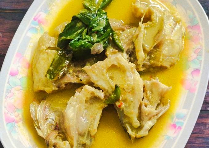 Resep Gulai Kepala Ikan Kakap oleh Mira Rozanna - Cookpad