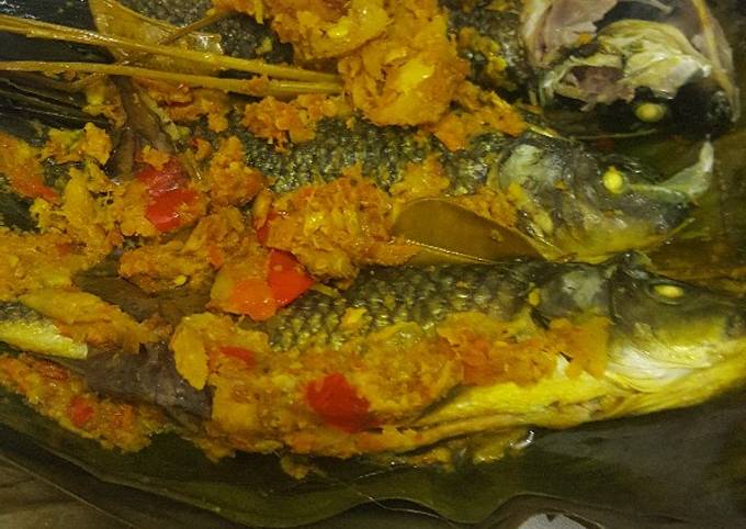Resep Pepes ikan mas oleh Mey - Cookpad