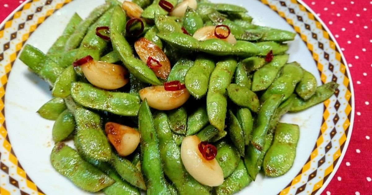Spicy Garlic Sautéed Edamame Recipe By とまとママ☆