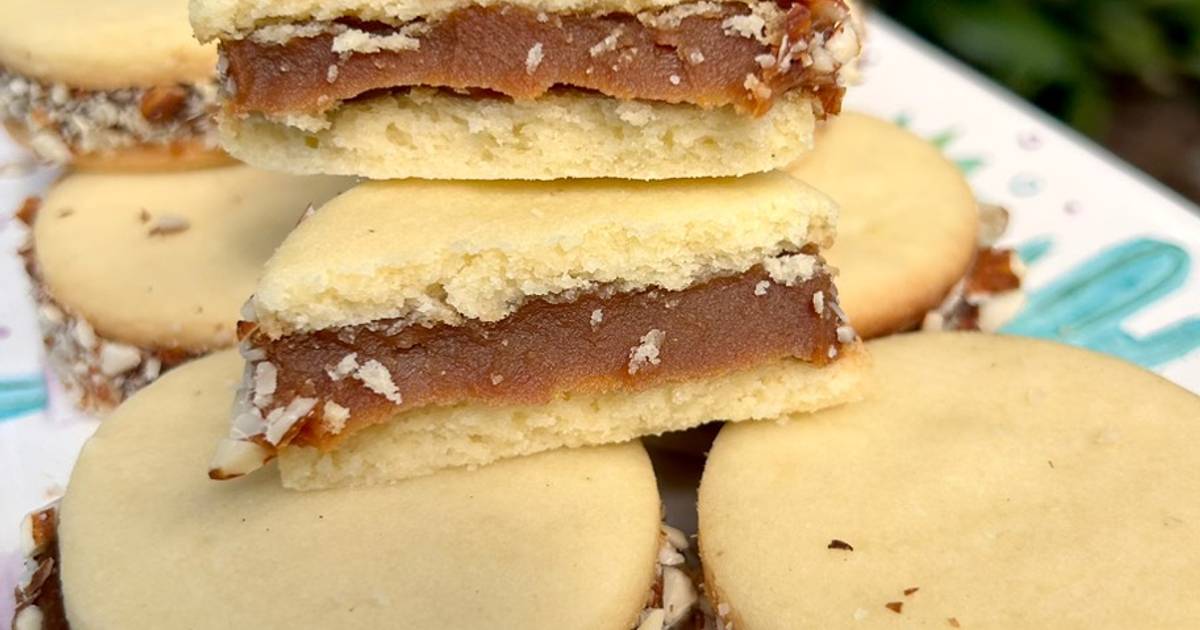 Alfajorcitos de almendra Receta de Norali - Cookpad