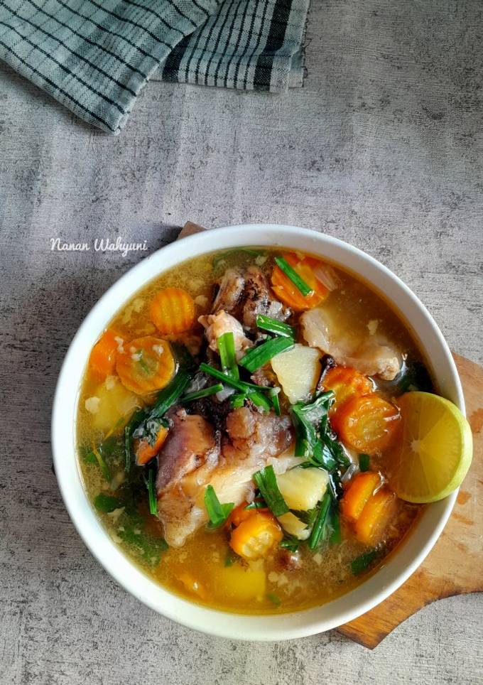 Resep Sup Daging dan Tulang Sapi (Guriiiih dan full Rempah) oleh Nanan ...