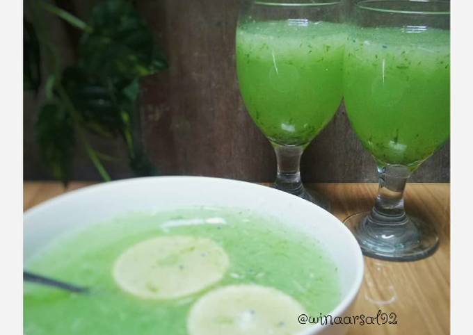 Resep Es timun serut oleh Wina Arsal Masari - Cookpad