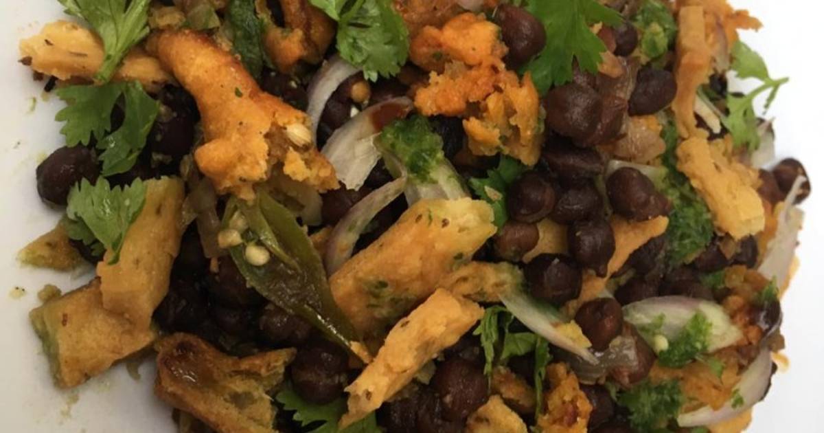 Kalay cholay ki chaat Recipe by Xmart Prince Adan Talah - Cookpad