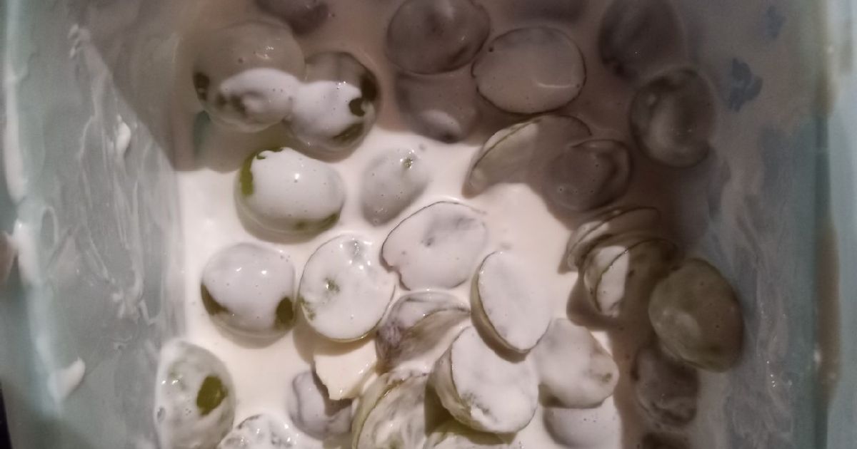 Uvas Con Crema Receta de Karla Martínez- Cookpad