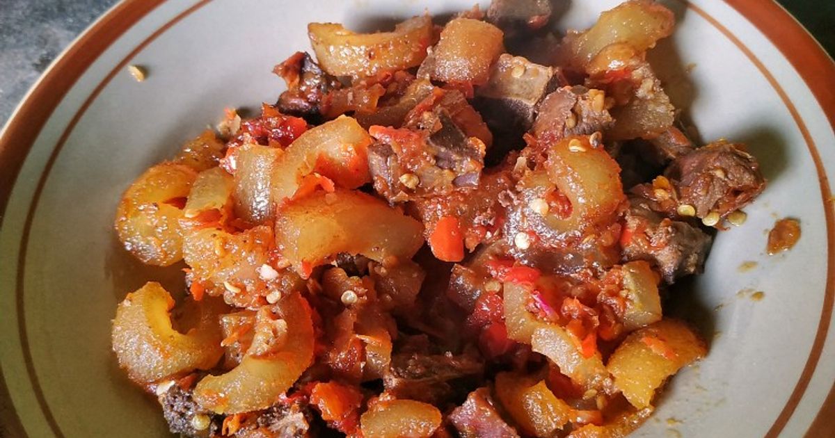 Resep Oseng Hati Kikil Mercon oleh Saluna Mahira - Cookpad