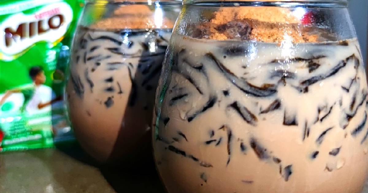 Resep Es cincau milo oleh eritta octavia - Cookpad