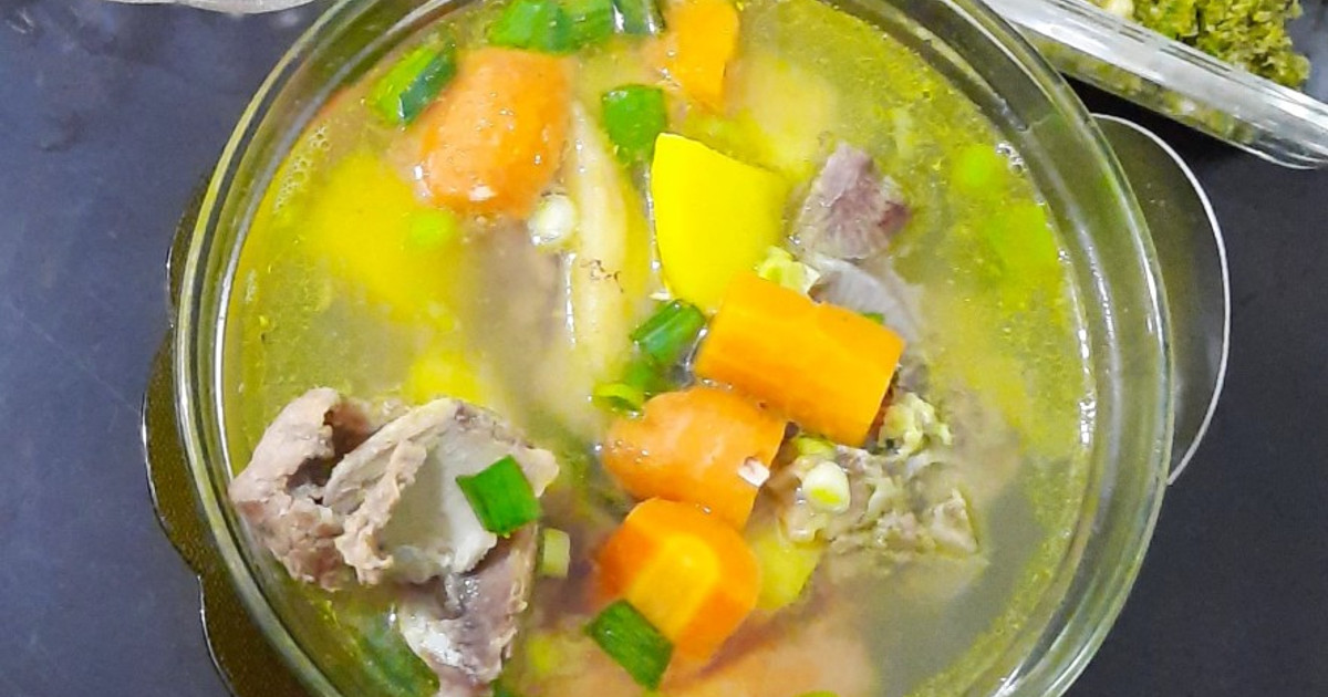 Resep Sop Tulang Babi (Non Halal) oleh evi napitupulu - Cookpad