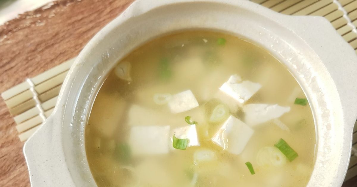 Resep Clear Soup Tahu Ala Hokben With Homemade Dashi oleh dapurVY - Cookpad