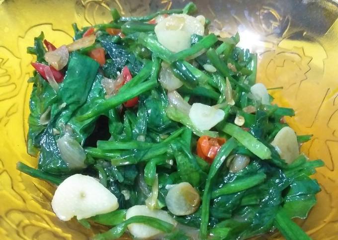 Resep Tumis daun genjer oleh Umay - Cookpad