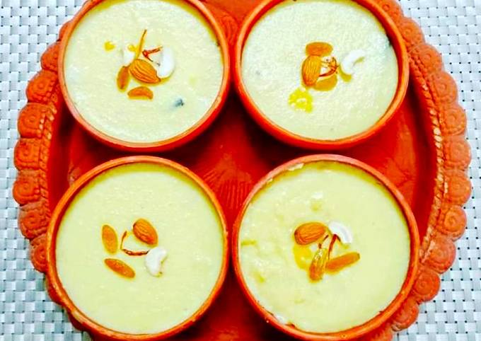 Shahi Firni Recipe by Jayati Banerjee - Cookpad