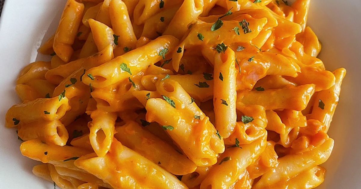 Macarrones Con Salsa De Tomate Y Queso Receta de Maria