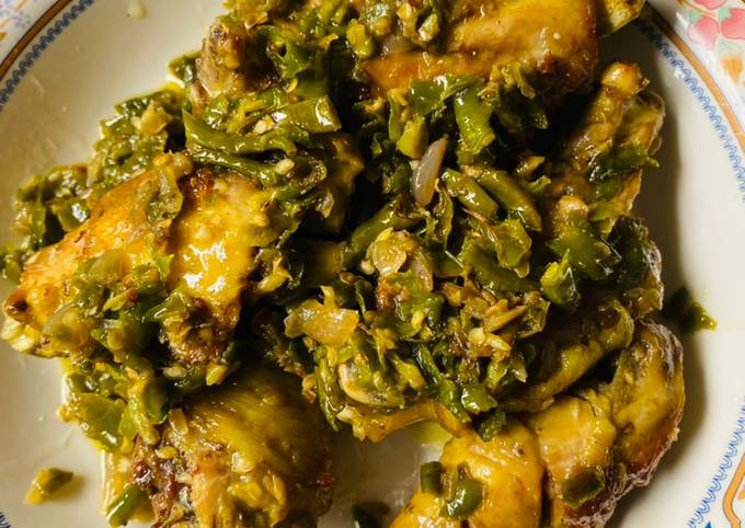 Resep 252. Ayam Goreng Cabe Ijo Simpel oleh Shanty Bambang - Cookpad