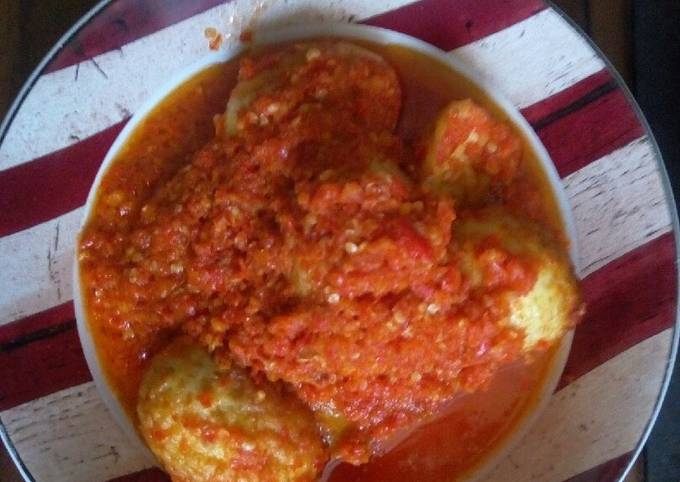 Resep Telor & tahu kuning balado oleh Shinta Salim - Cookpad