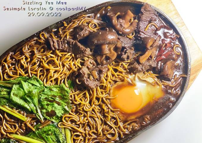 Resipi Yee Mee Sizzling Daging oleh Sesimple Loralin - Cookpad
