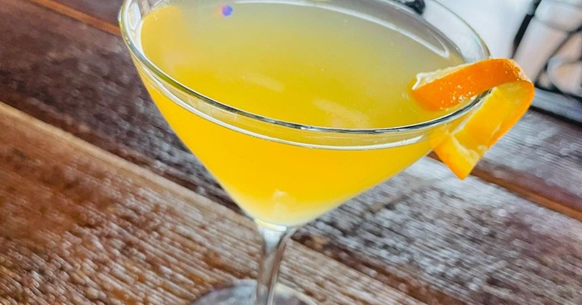 Peach Fizz Martini Recipe By Ashley Coyle