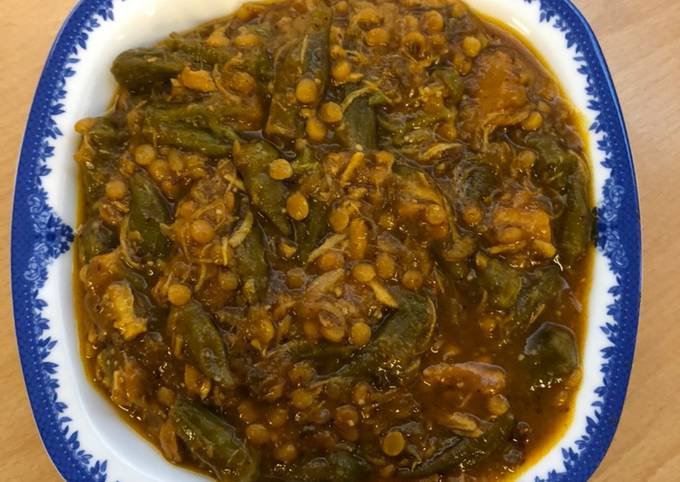 طرز تهیه خورشت بامیه با خرما و مرغ😋به شیوه ی من ساده و خوشمزه توسط Nastaran کوکپد
