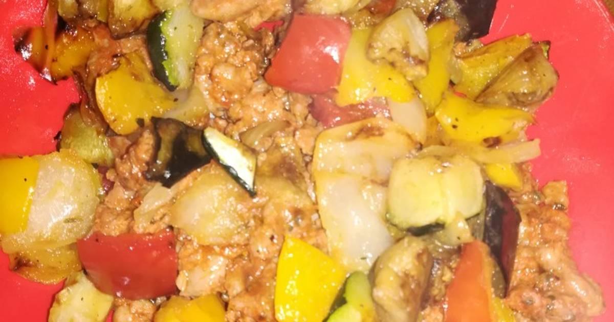 Picadillo de cerdo con verduras Receta de Marina- Cookpad