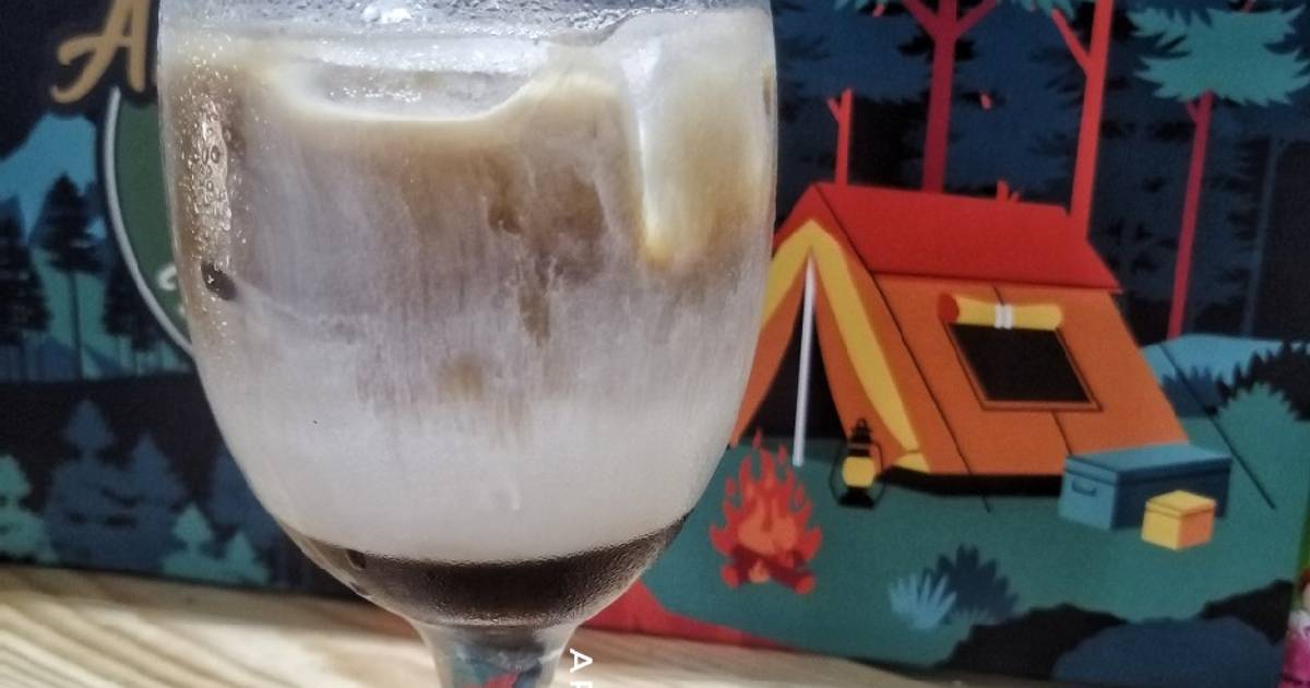 Resep Ice Kopi Susu Gula Jawa oleh arie dewi - Cookpad
