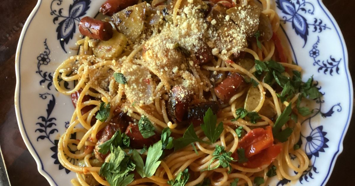 California Farm Spaghetti With Pepperoni, Zucchini, Tomato Sauce Recipe ...