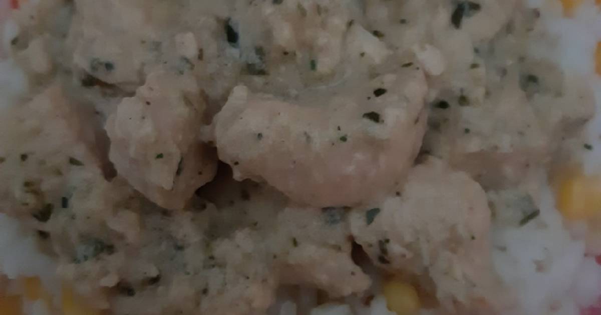 Tejszínes- tárkonyos pulykamell ragu kukoricás rizzsel | Istvánné Vaskó ...