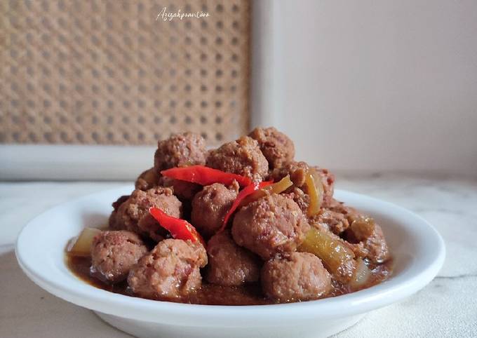 Resep Bola daging saus tiram oleh AzizahPrantoro - Cookpad