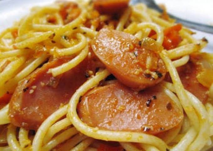 Resep Spaghetti sosis enak dan simple 🍝 oleh Nova Silvia Arum.IRS - Cookpad
