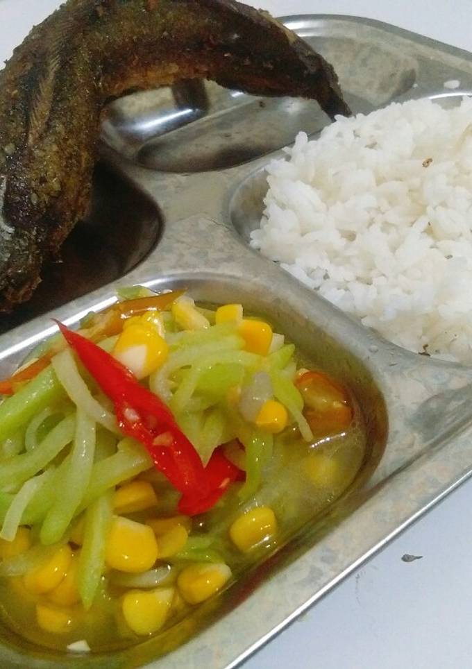 Resep Lele goreng + tumis labu siam jagung manis oleh Kiki_Nomuyepo ...