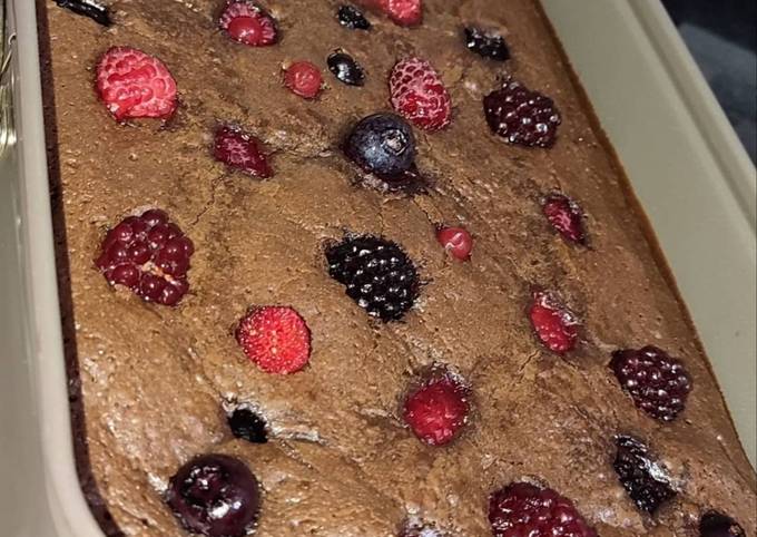 🍒BROWNIES AUX FRUİTS ROUGE🍒 de La Poêle 🍳 - Cookpad