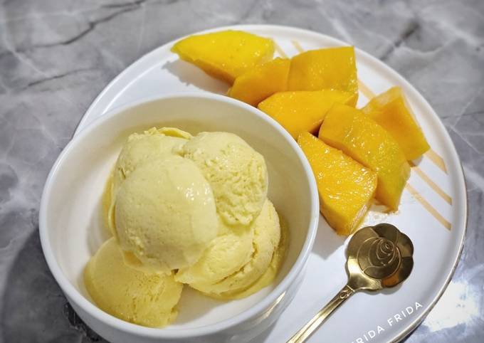 Resep Mango Ice cream | Es Krim Mangga oleh frida frida - Cookpad