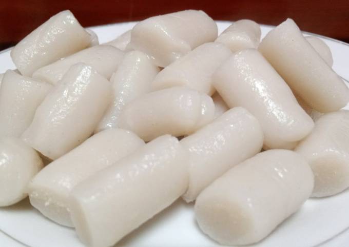 Resep 01. Tteokbokki / toppoki oleh Maretha Dewi - Cookpad
