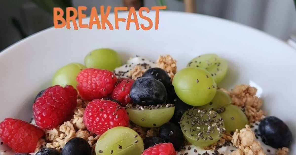 Breakfast Parfait Recipe by Kels Ro - Cookpad