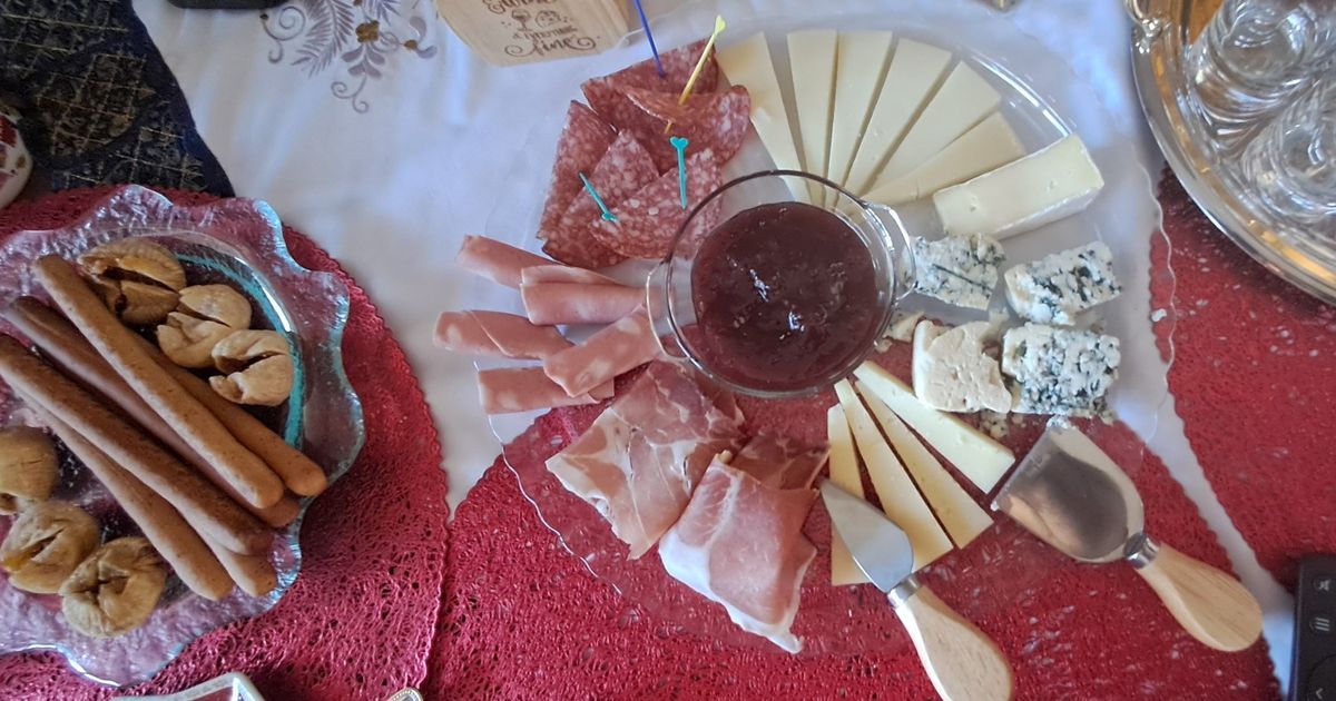 Πλατό τυριών και αλλαντικών Αντώνης Συνταγή από τον/την antonismavro ...