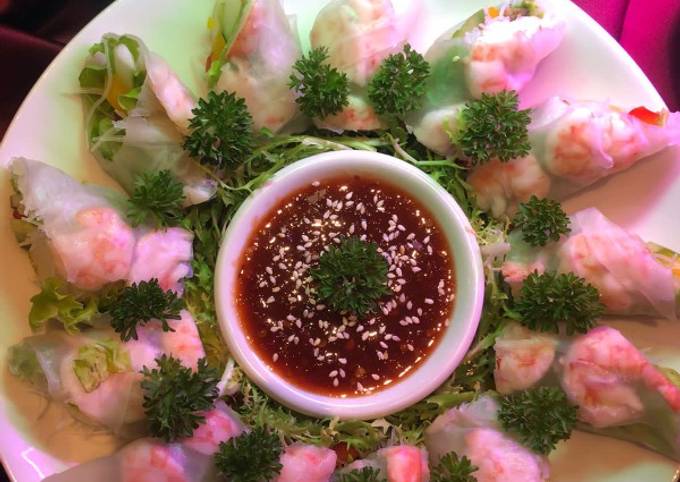 Resep Vietnam Rice Paper Rolls oleh Annizar Putri Amelia - Cookpad