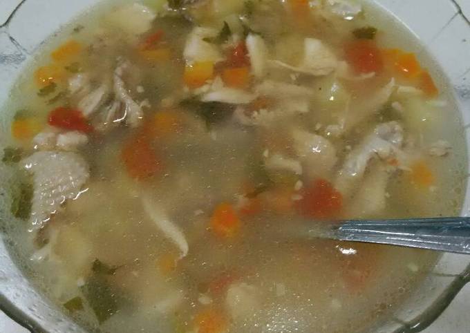 Resep Sup ayam simple ala KFC oleh Vida - Cookpad